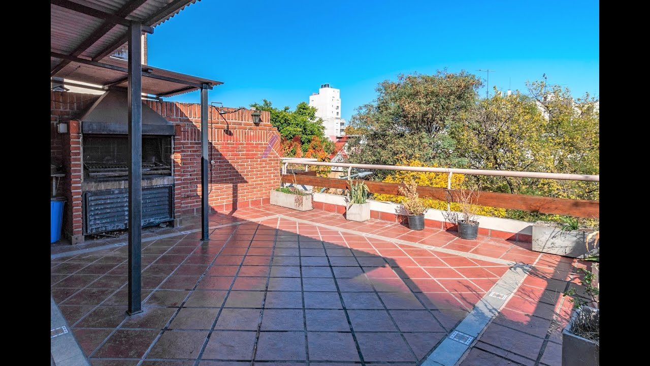 Excelente PH 4 ambientes con cochera y espectacular terraza!!! - YouTube