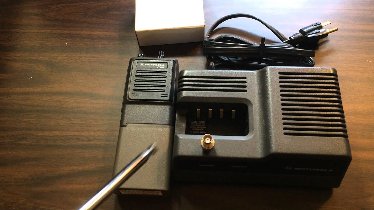 Motorola MT1000 as HT for 10 Meters FM! - YouTube