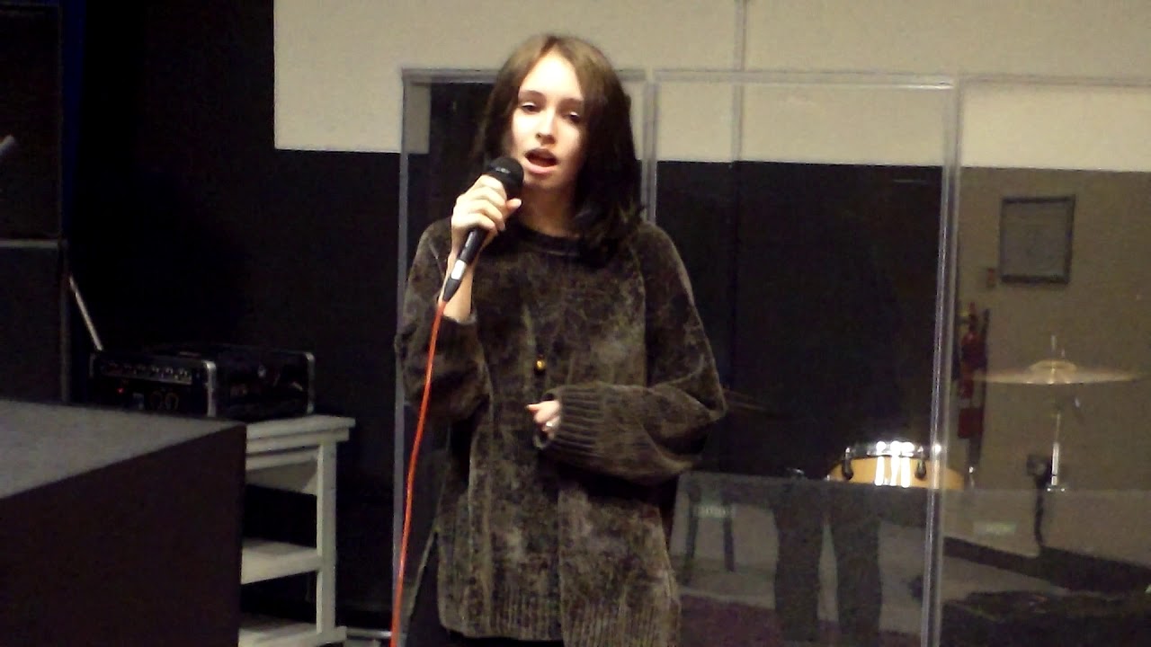 Lily - Don't Stop Believing - YouTube