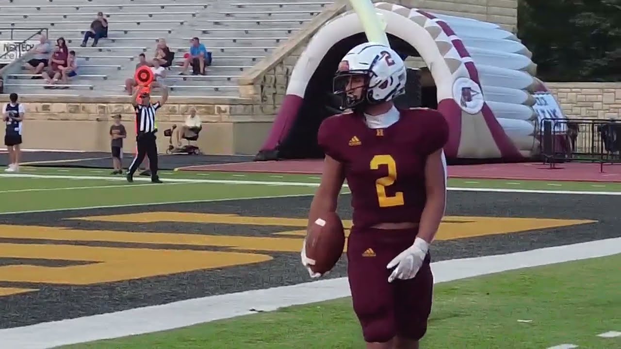 Hays High Senior Football - YouTube