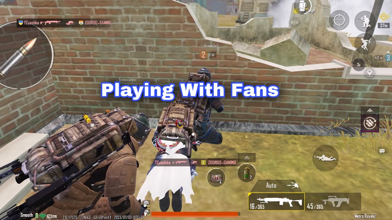 Will My Fans Save Me From My Enemies? Metro Royale! ZOOROO GAMING - YouTube