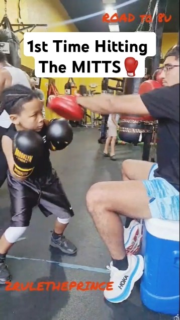 Learning To Box With Legend In The Making"El Jefe" Abel Gonzalez🥊# ...