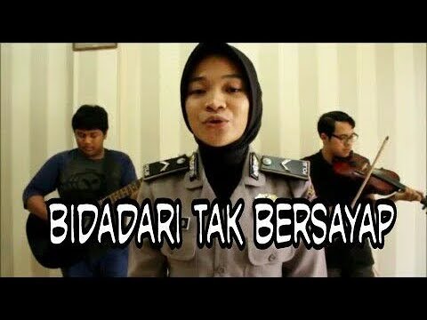 Bidadari Tak Bersayap - Cover Polwan Aceh Bripda Ira Kurnia Dewi