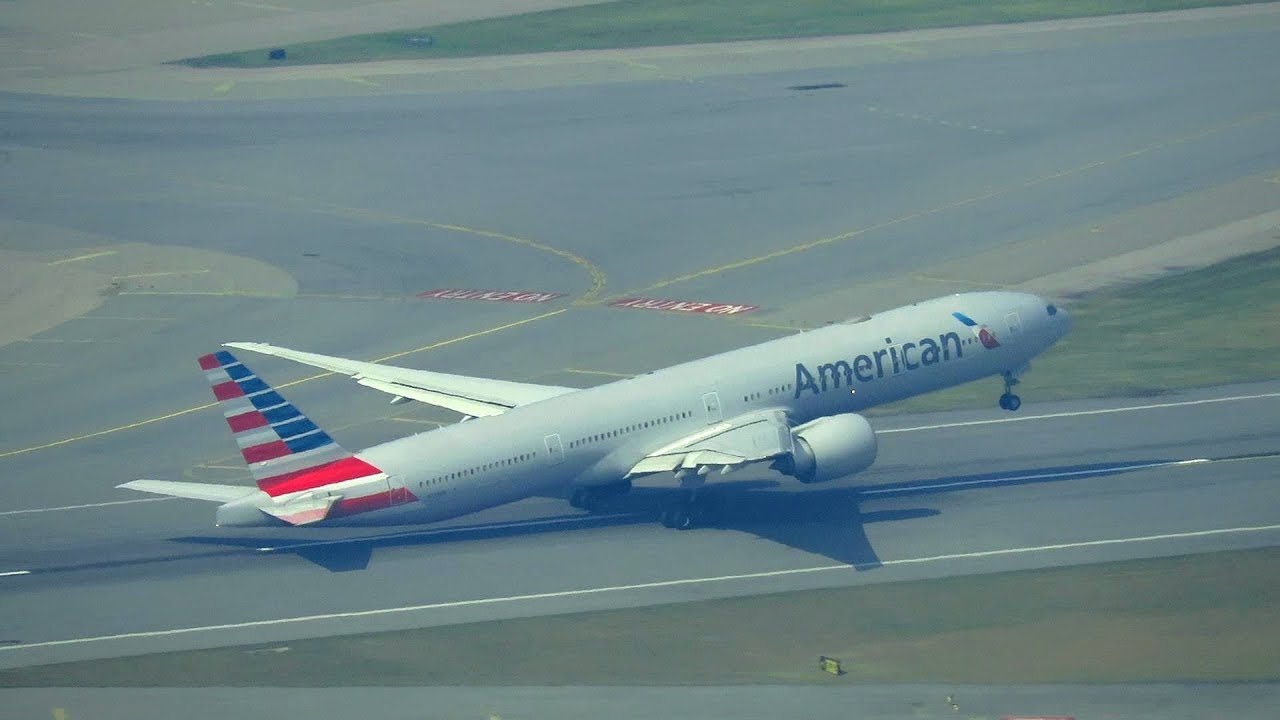 From ABOVE! American Airlines Boeing 777-300ER Takeoff from Hong Kong ...