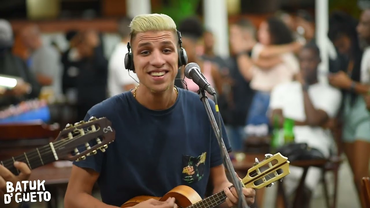 Pagode anos 90 com Batuk D'Gueto (Pagode 2021) - YouTube