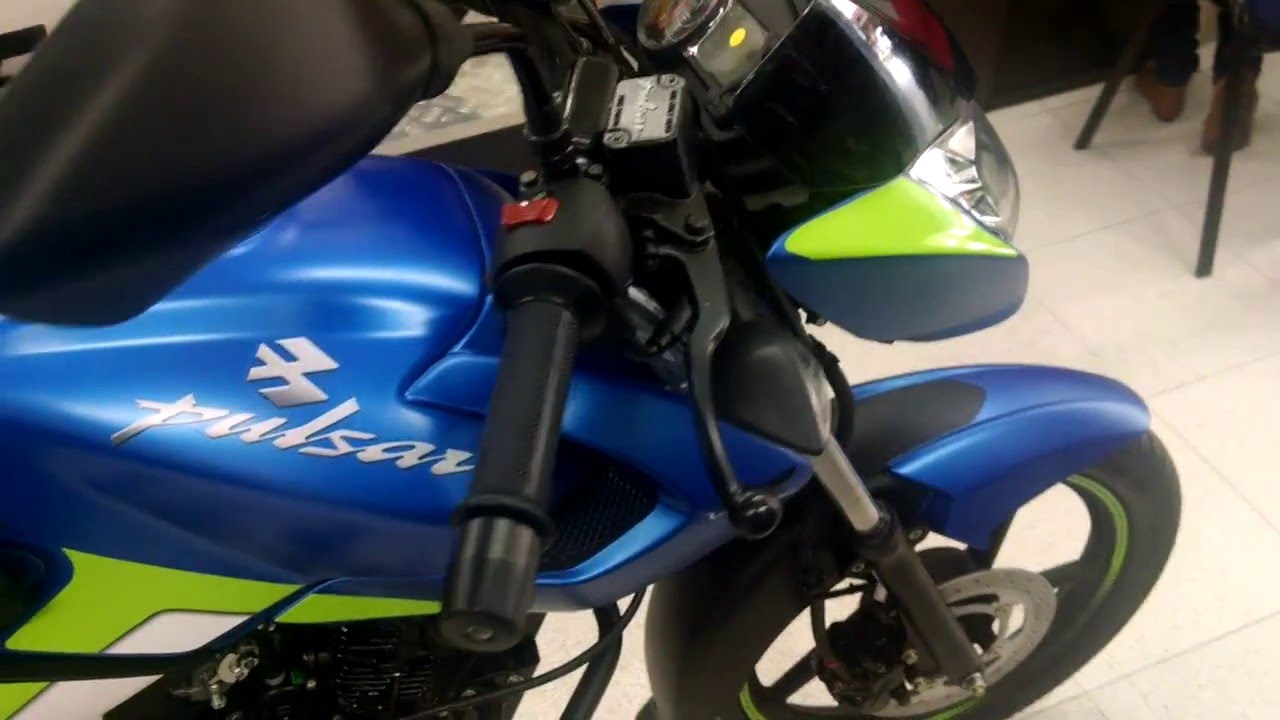 Pulsar 135 Pulsarmania Azul (Bajaj) - YouTube