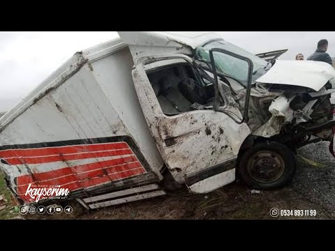 AKMESCİT MAHALLE SAKİNLERİ YOLU KAPATARAK EYLEM YAPTI: “ÜST GEÇİT İSTİYORUZ”