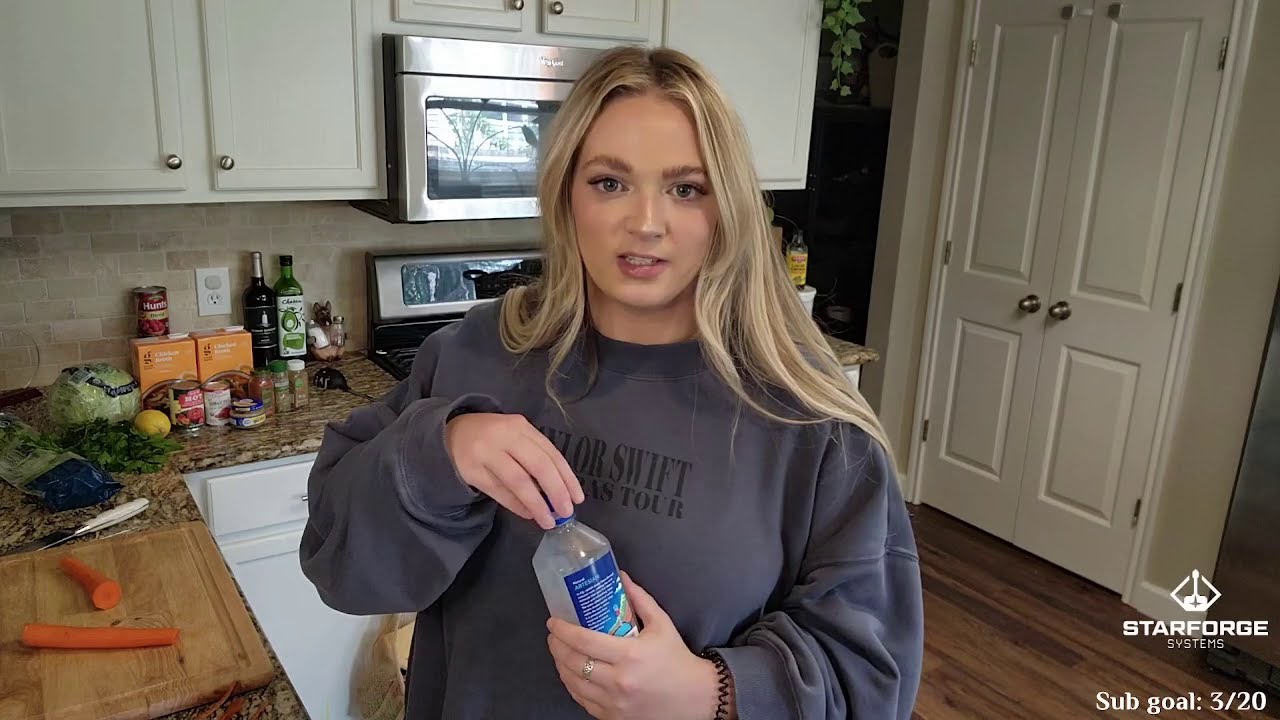 Brittt 2023/09/27 - COOKING A DETOX SOUP! PLANNING FOR QT GALA! - YouTube