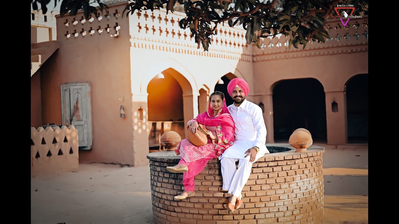 Kulveer Singh Dhindsa & Navjeet Kaur Sandhu Jaggo Live - YouTube