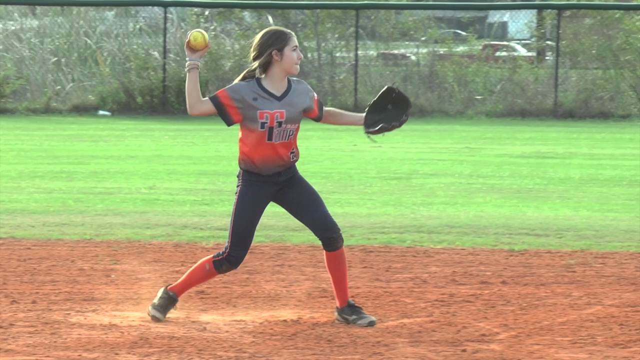 Riley Apple - Fastpitch Softball Skills - Class of 2020 - YouTube