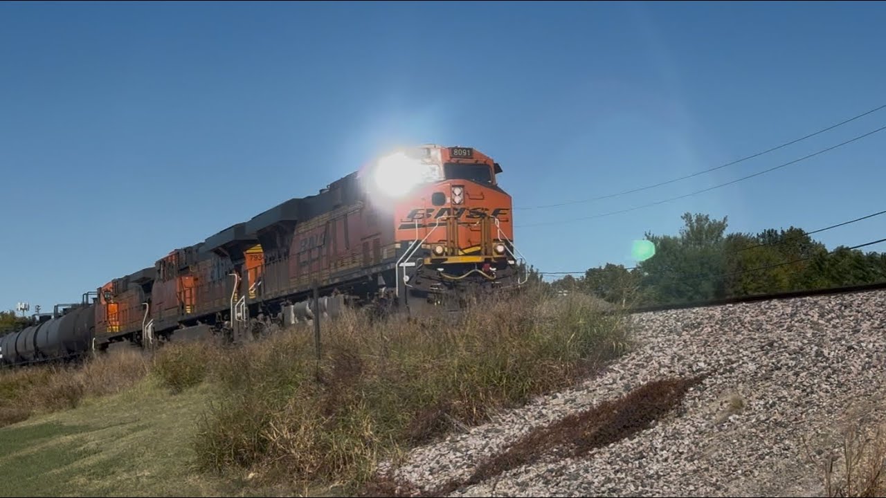 BNSF 8091 - Carrollton, TX (November 9, 2025) #bnsf - YouTube