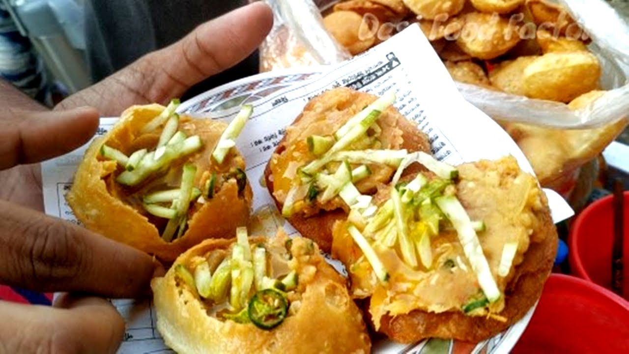 Famous Vel Puri Street Food | How To Make Vel Puri | Tasty Food - YouTube