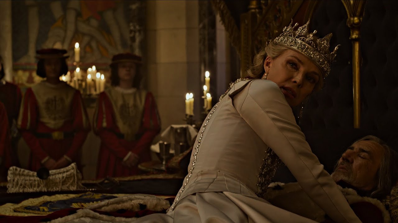 Maleficent: Mistress Of Evil - Scene 4K - Queen Ingrith Kisses The King ...