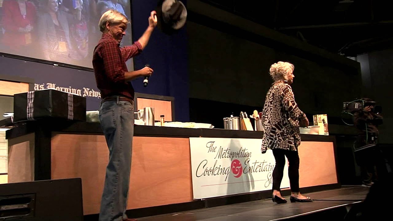 Susie Homemaker with Bobby Flay and Paula Deen at Metro Cooking Dallas ...