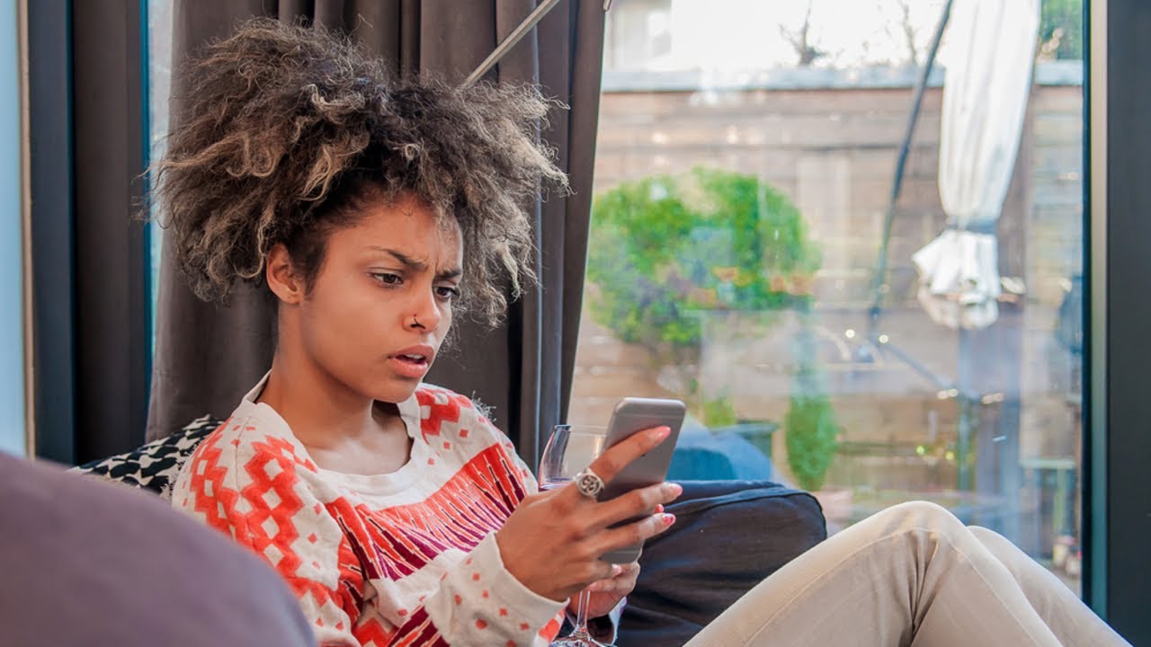 How to deal with scam calls - YouTube