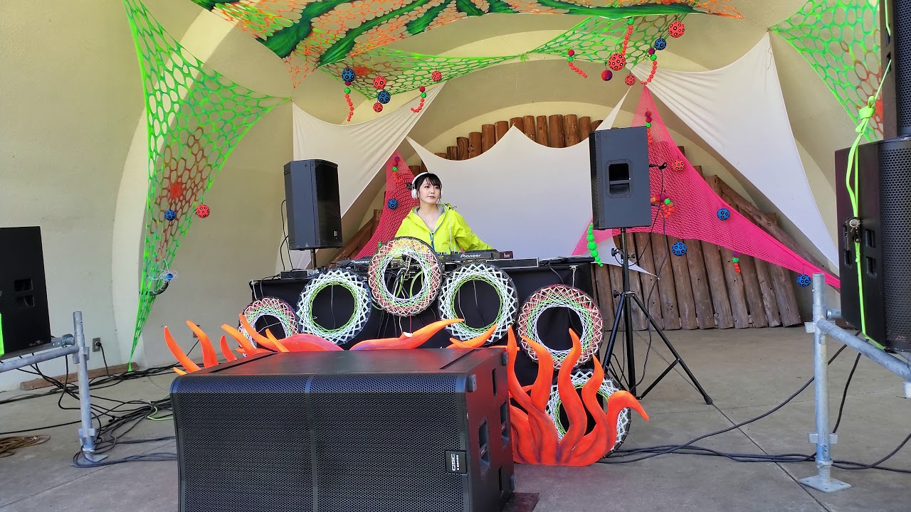 DJ AYANE AddictioN かかしの里 2020.10.25 ① - YouTube