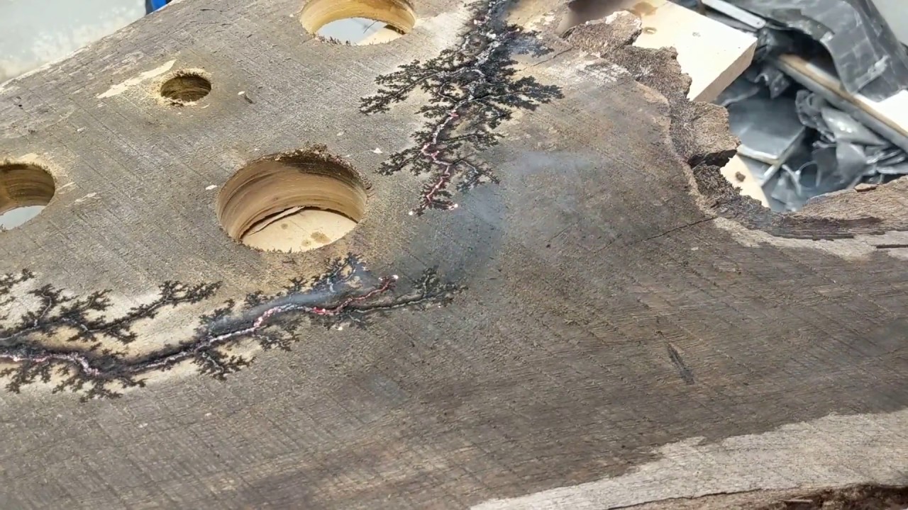 Fractal burning - YouTube