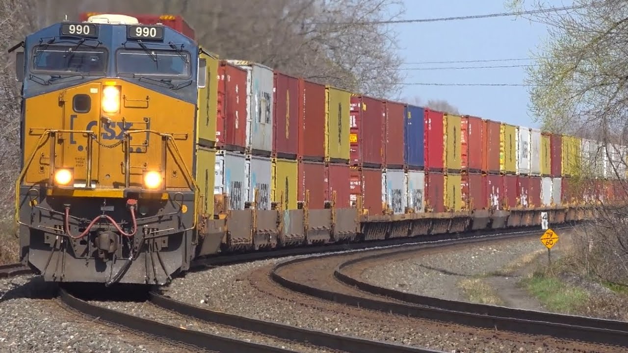 Is CSX Testing 70 MPH Trains? This Was a Super Fast Train! 6 Engines 2 ...