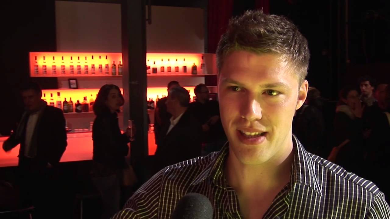 Interview Severin Schwendener - YouTube