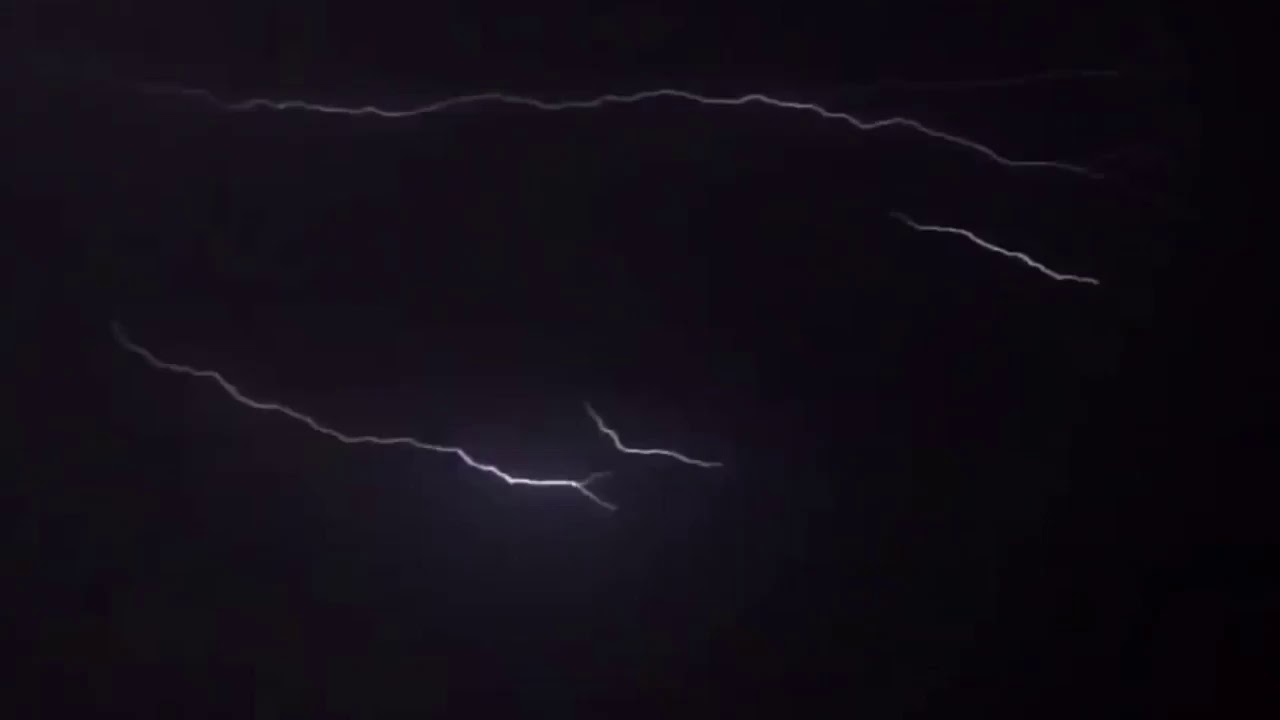 Lightning test - YouTube