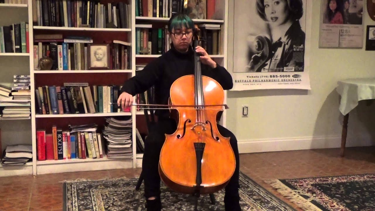 Henna Mohamed - Bach Suite no. 5. Prelude - YouTube