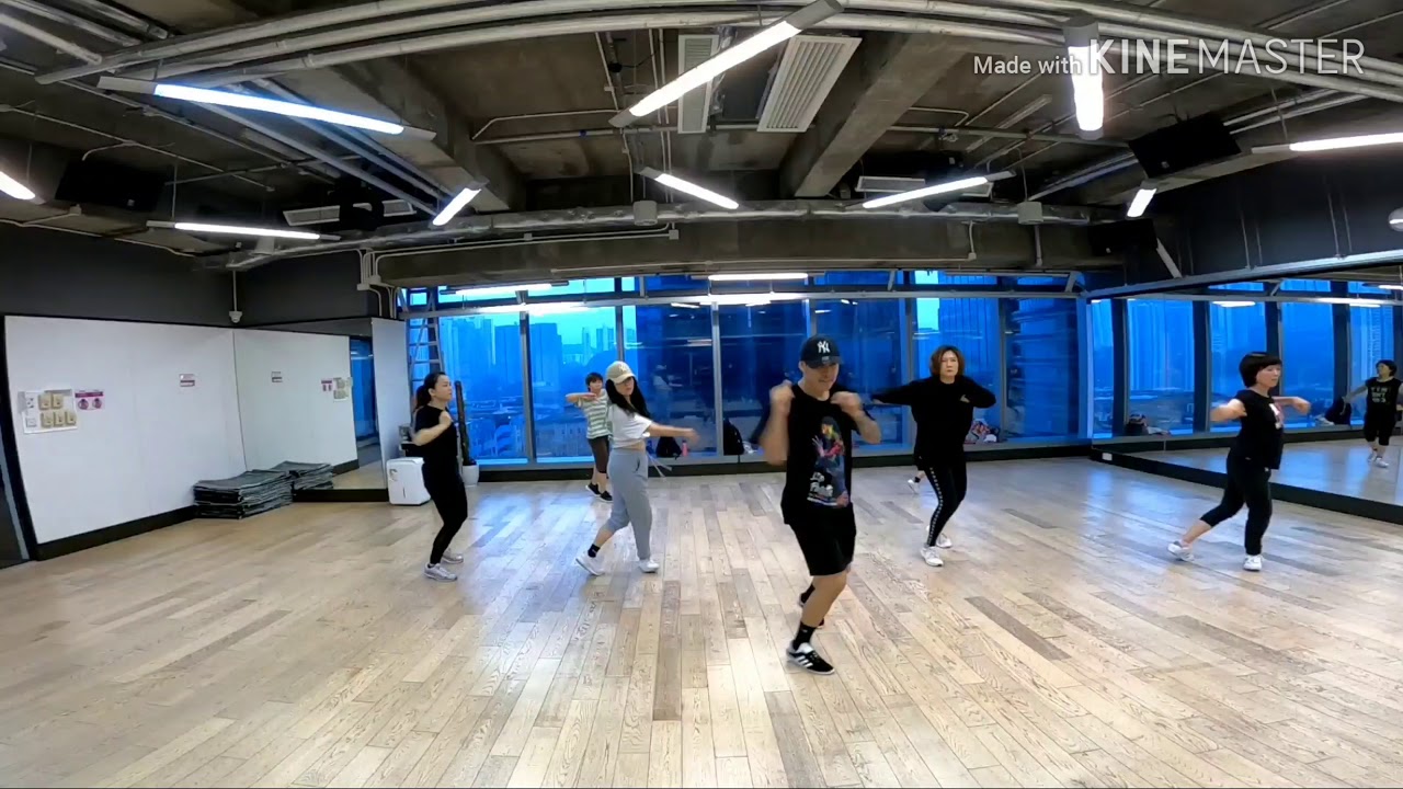 Lay Up Under Me - Beyonce choreography by joey - YouTube
