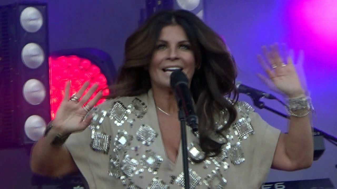 Carola konsert live @ Gröna Lund 27/5 2015 - YouTube