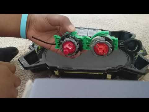 Beyblade battles with Beyblade geeks - YouTube