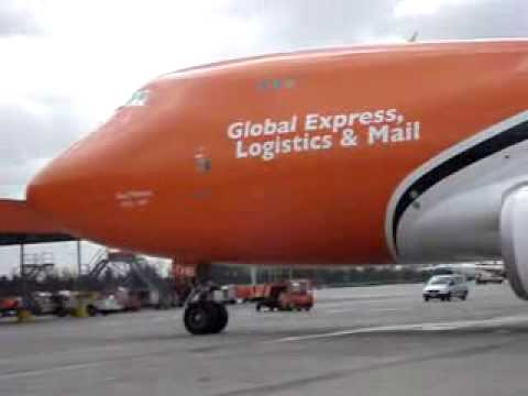 Plane TNT Express Avion TNT Express - YouTube
