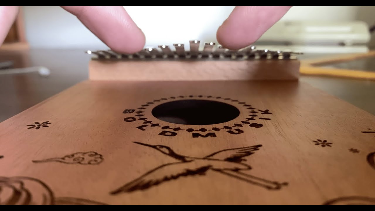 Minecraft Theme on a Kalimba - YouTube