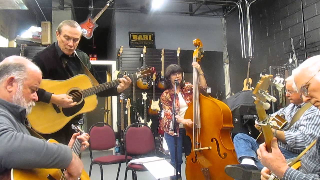 I'M THINKING TONIGHT OF MY BLUE EYES sung by Sharon Camp and Larry ...