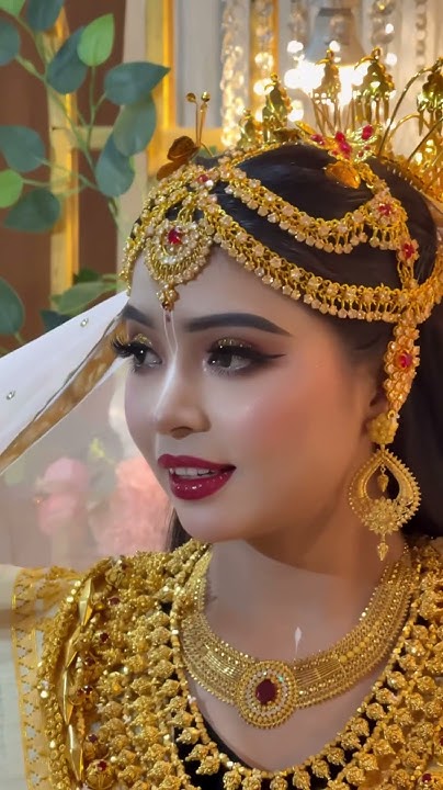 Make-Up & Potloi 💄 - YouTube