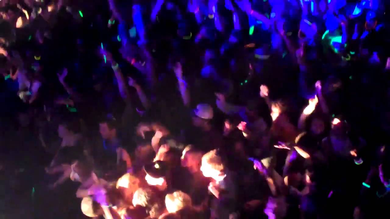 Bassnectar @ The Hat Factory. Richmond VA. Opening 1 (trimmed) - YouTube