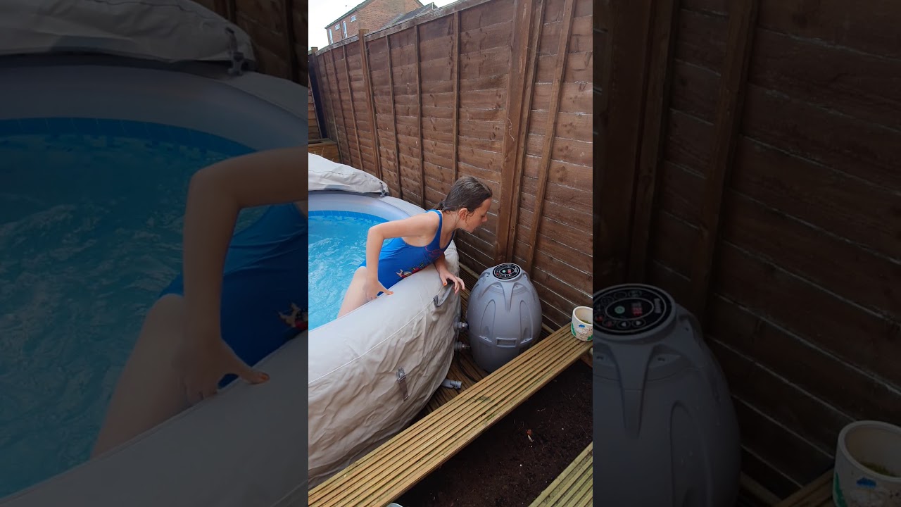 Brother And Sister In The Hot Tub Hottub Lazyspa Youtube