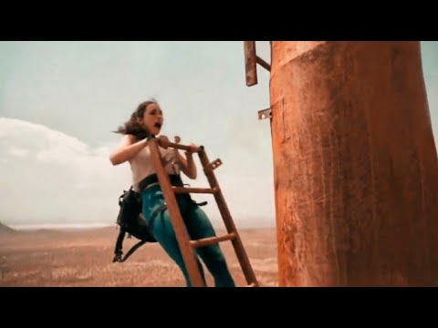 2 Girls TRAPPED on 2000-foot tall tower. | Fall (2022) Movie explained ...