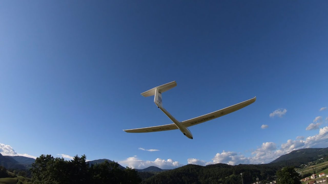 Multiplex SOLIUS Playing with the Wind 💨 - YouTube