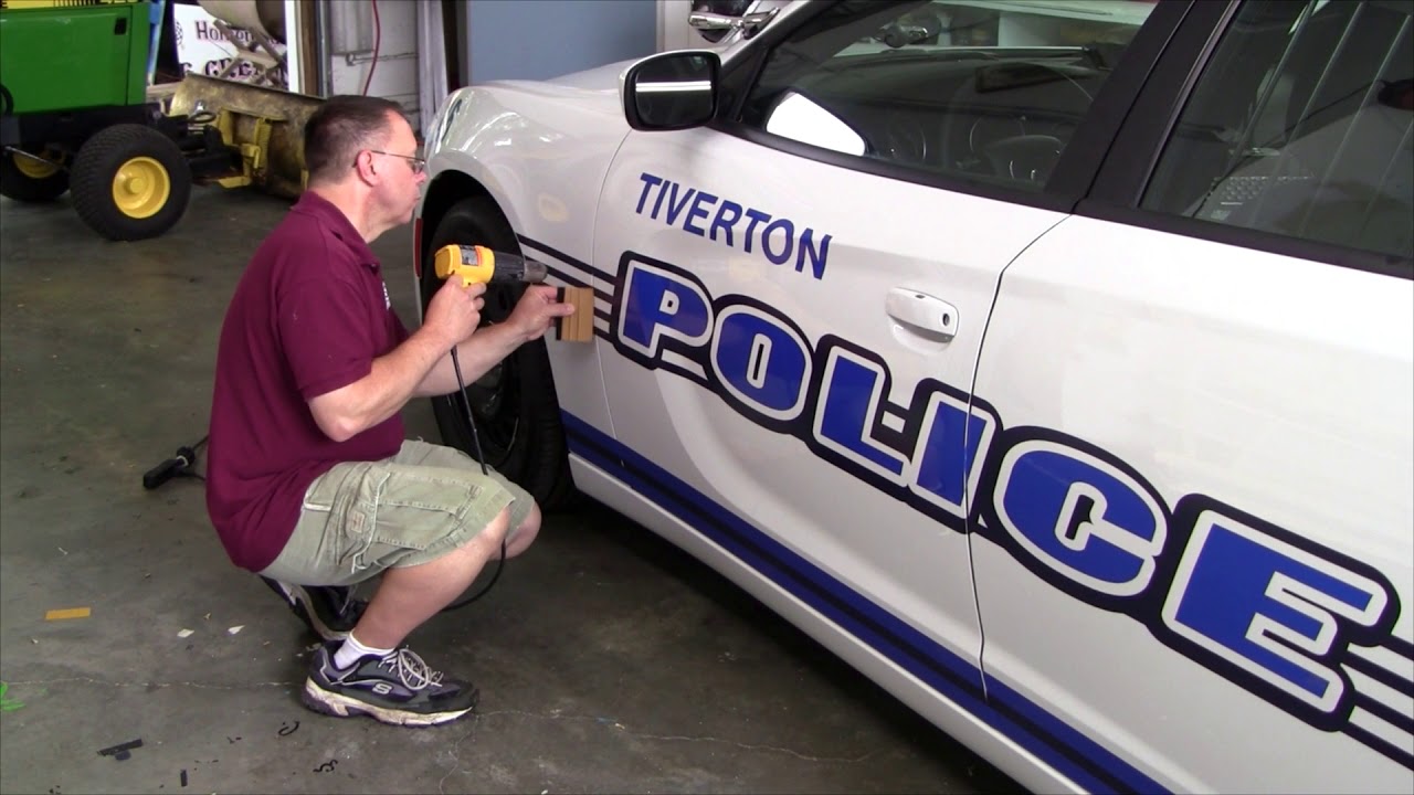Tiverton Sign Shop: Car 46 - YouTube