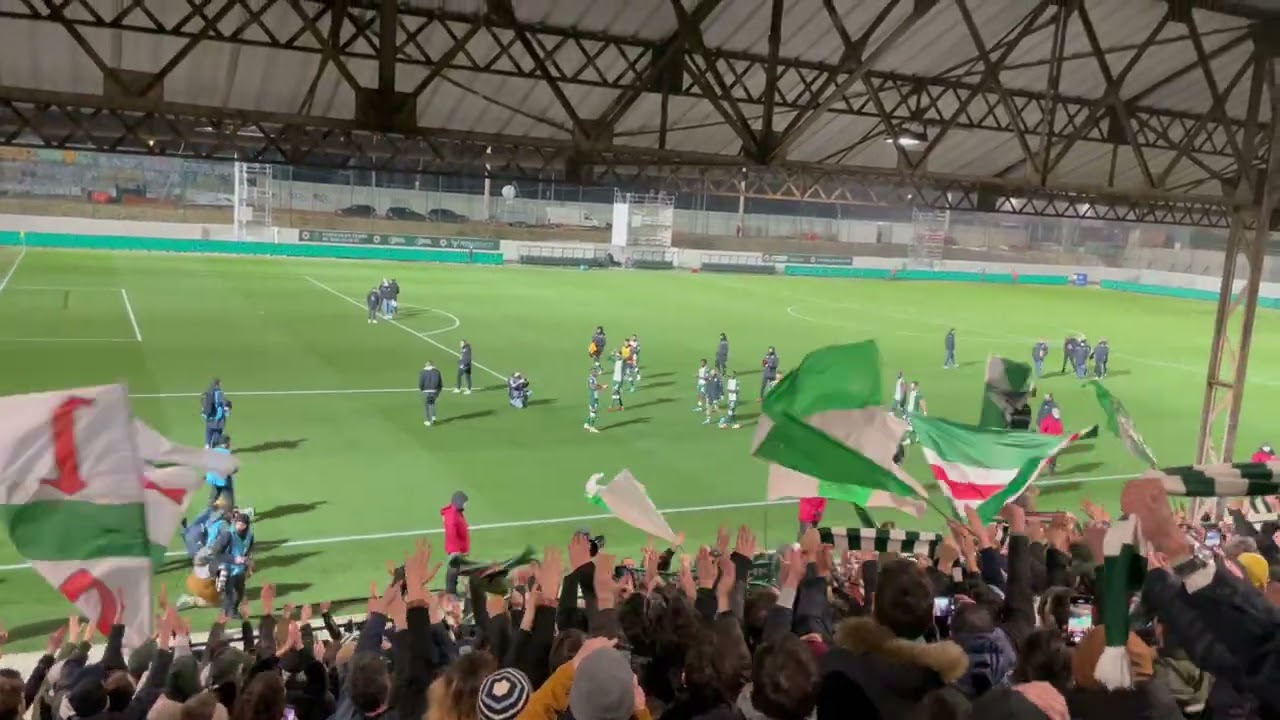 Le Red Star et ces Fans - YouTube