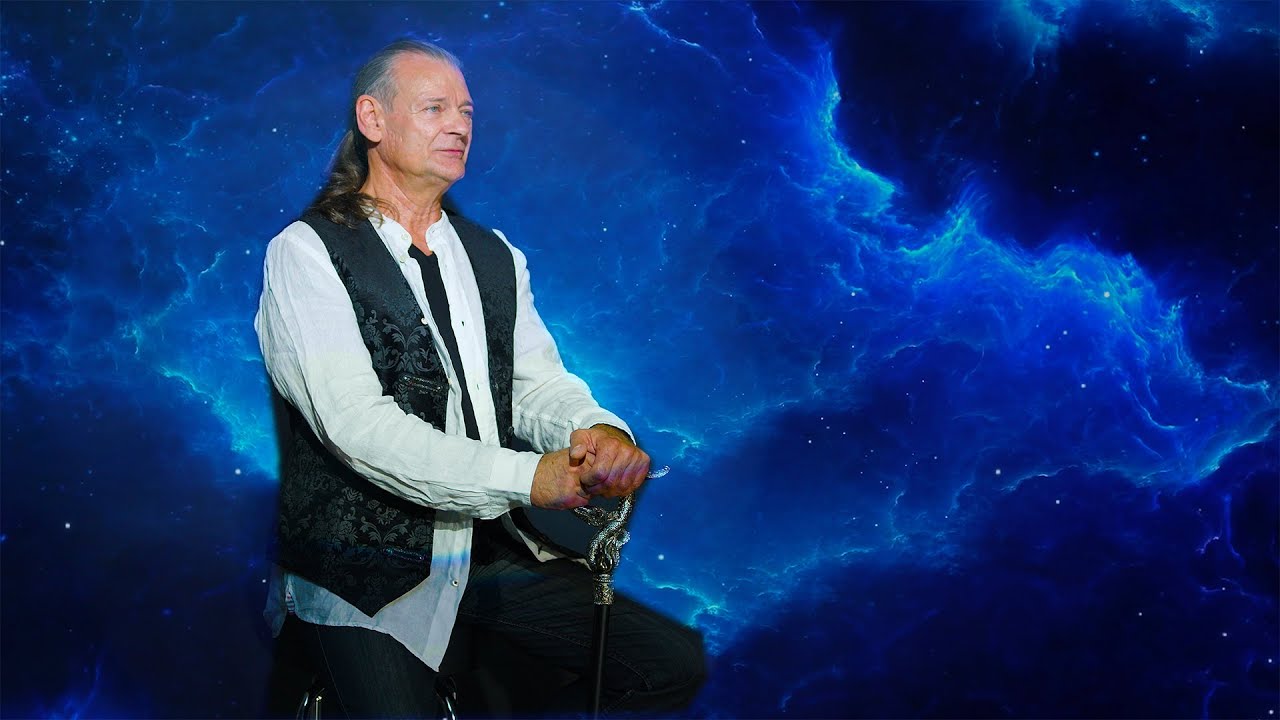 Thomas Henzen RaumZeit Interview - YouTube