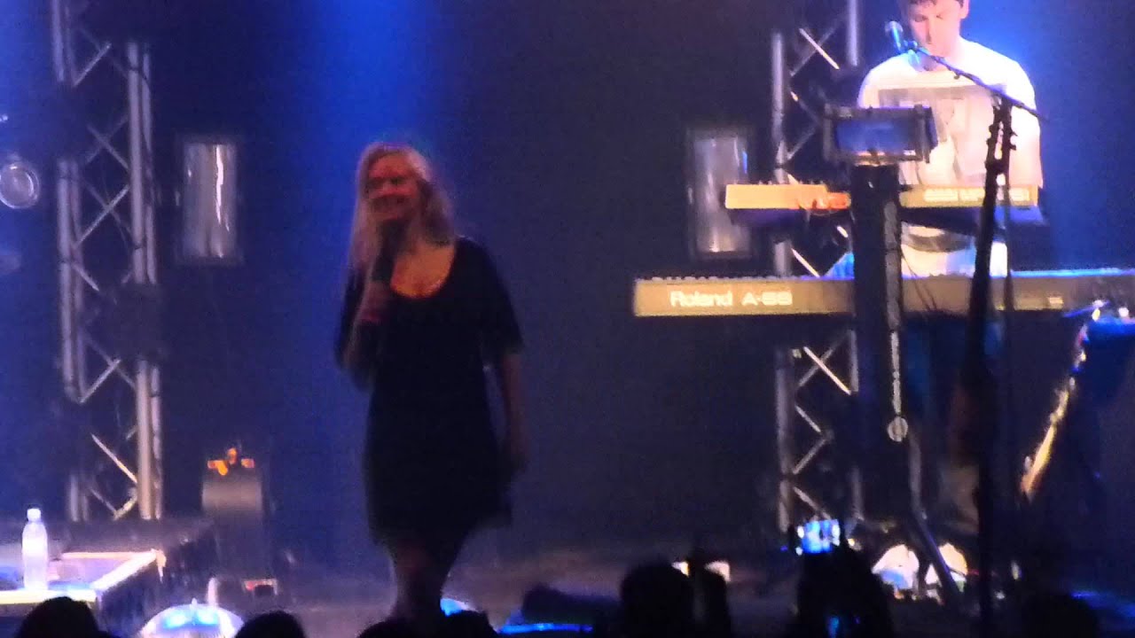 Clean Bandit - Dust Clears (Live @ Liverpool 16-10-14) - YouTube