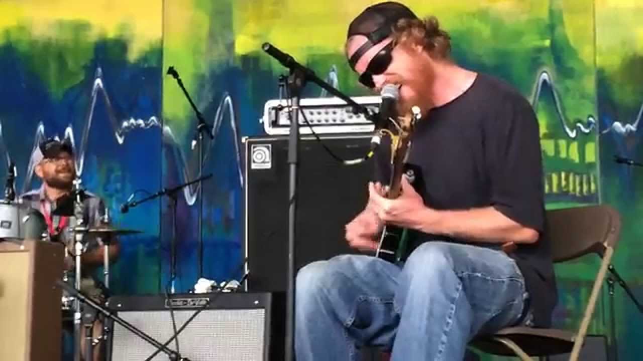 Left Lane Cruiser - LIVE at WInnipeg Folk Festival - YouTube