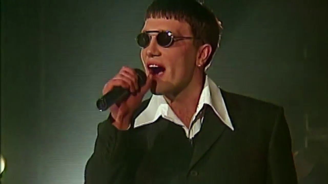 Tomas Augulis - Sapnas (Sleep Mix) / Muzikos ir madų šou 1997 - YouTube