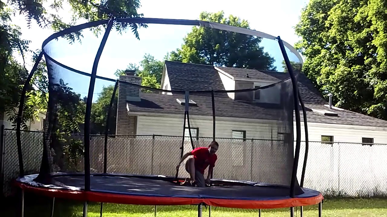 Jumping Skills on a trampoline! - YouTube