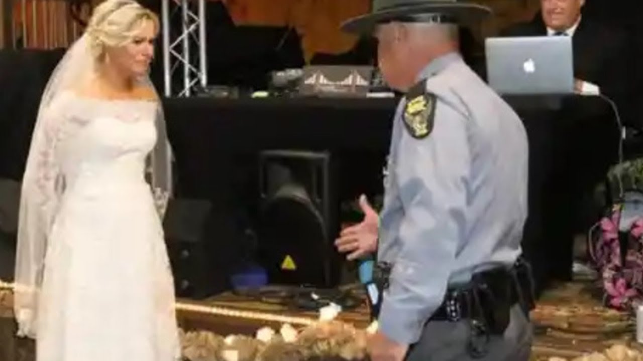 Bride Tells Six Police Officers To Stand At Altar, Groom Realizes He's ...