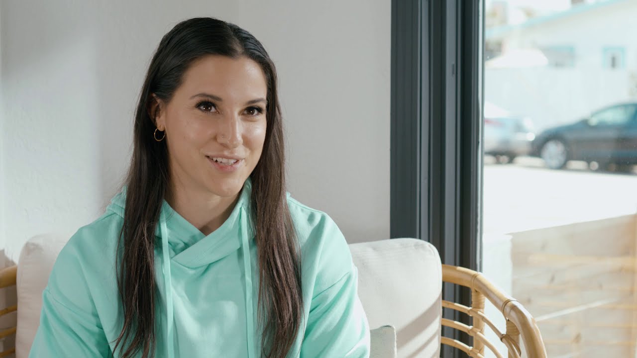 Catching Up with Lacey Henderson - YouTube