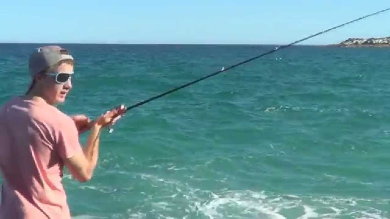 Light tackle rock fishing - YouTube