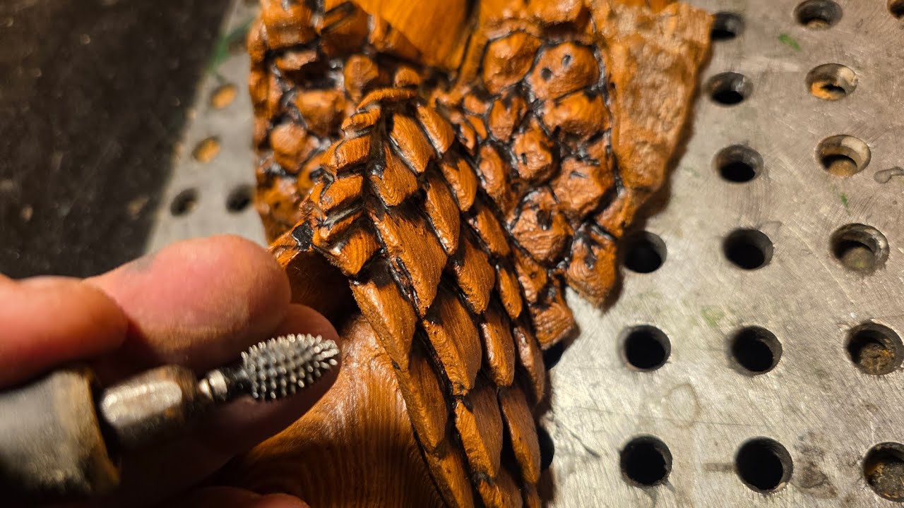 How to wood carve a basic fairy house using a Dremel & Kutzall carving ...