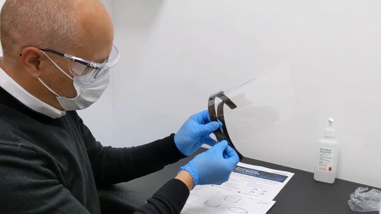 TouchPoint Medical Face Shield Assembly 90-99-4829 - YouTube