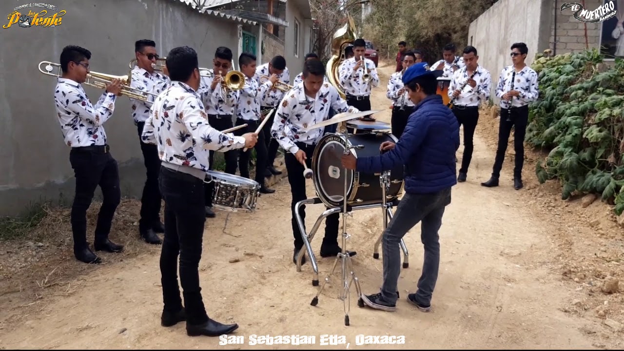 La Cocaleca Banda la Potente - YouTube