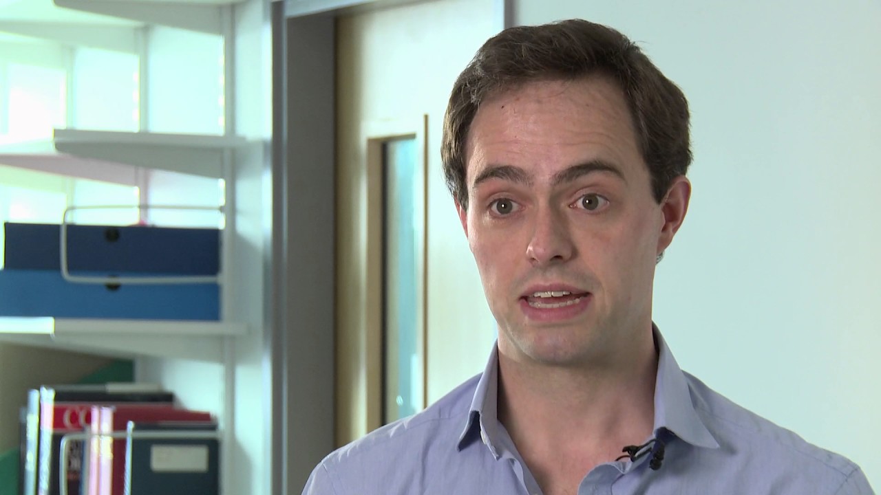 Meet a clinical researcher: Geoffrey Roberts - YouTube
